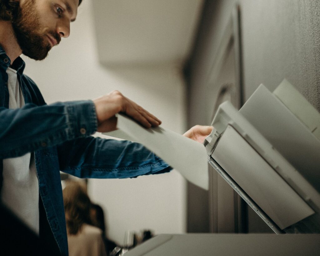 Digital Faxing vs Traditional Fax in 2023: A Clear Winner!