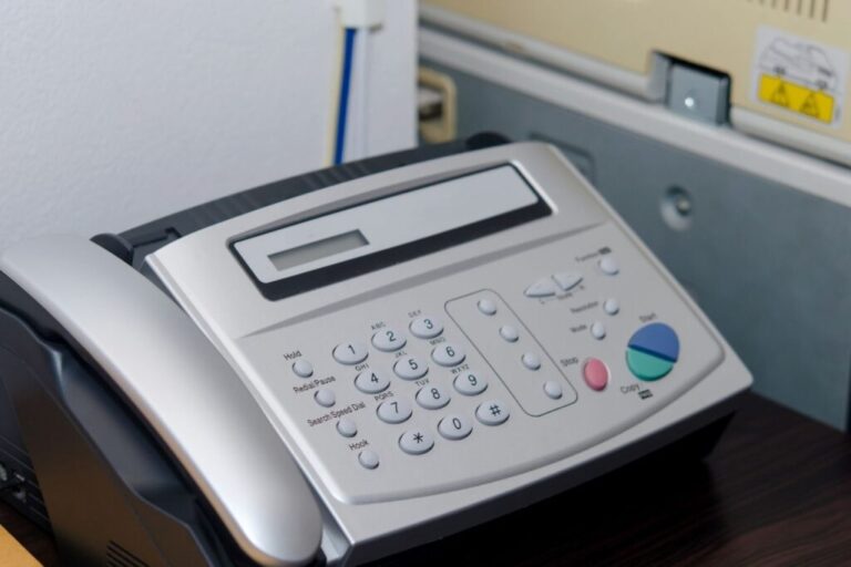 Fax Over IP: The Ultimate Beginner's Guide | iFax