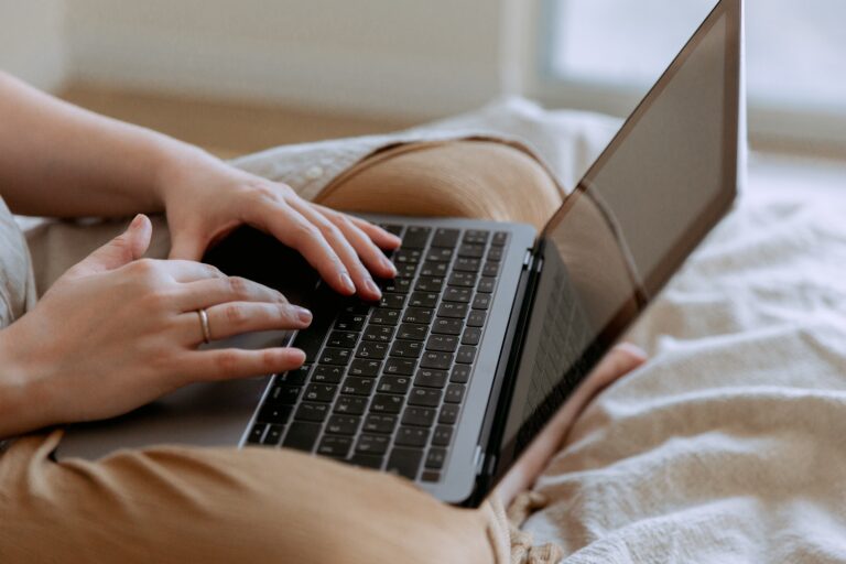 Fax Without a Phone Line: Do You Still Need a Landline to Fax in 2026?